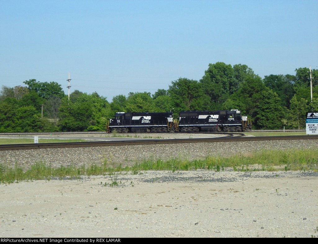 6-15-2012 NS L69 SP 172.4 BATH MAYFIELD (MUNCIE), IN